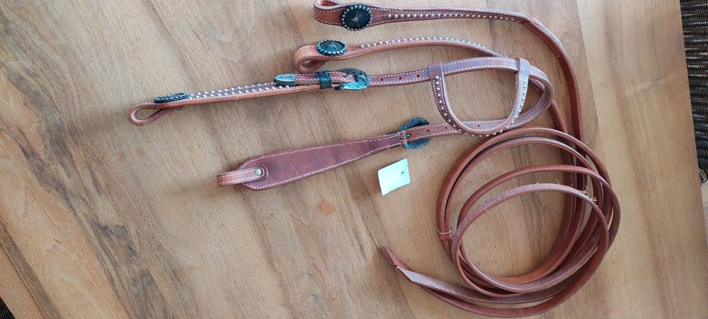 Westernzaum inkl Zügel " Longhorn" (Neu und originalverpackt) in ...