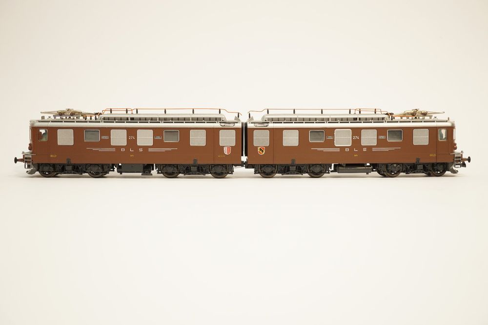 8å Roco 63880 BLS Ae 8/8 E-Lok Muni 274 braun | Kaufen auf Ricardo