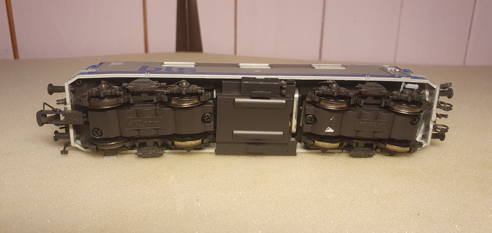 ROCO: BLS SCHNELLZUG NINA LOOK 8-TEILIG DIGITAL (Gebraucht) in Koppigen ...