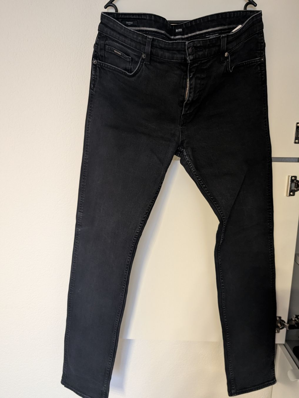 Jean BOSS homme noir, taille 48, parfait pour l'hiver (Neuf (Voir ...