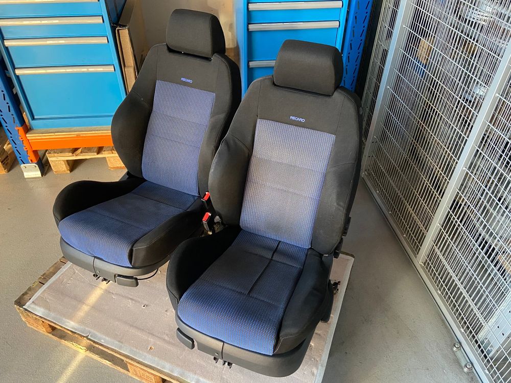 Recaro Sitzgarnitur Golf 4 blau | Kaufen auf Ricardo