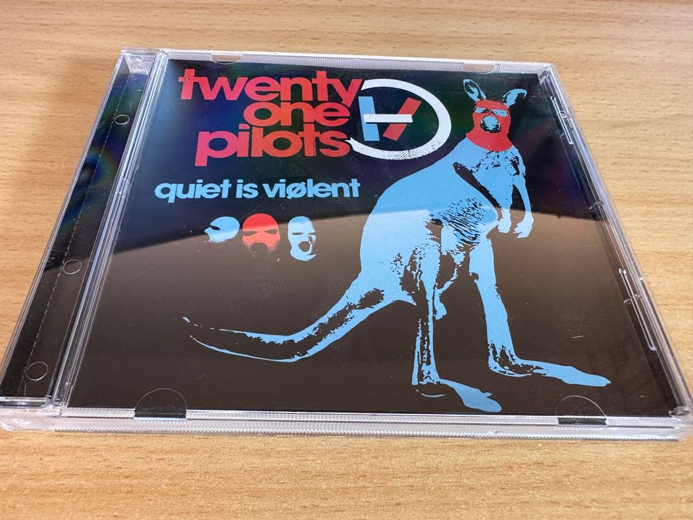 Twenty One Pilots – Quiet Is Viølent (Gebraucht) in Rikon im Tösstal ...