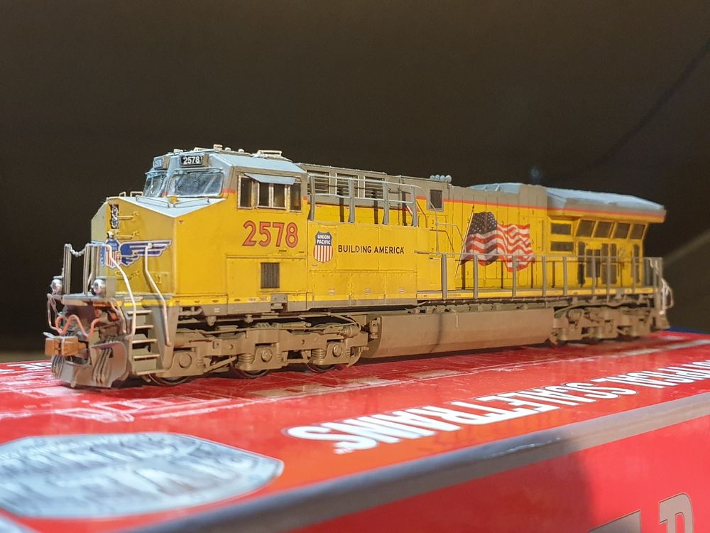 Scale Trains Tier 4 Gevo DCC Sound H0 (Neu (gemäss Beschreibung)) in ...