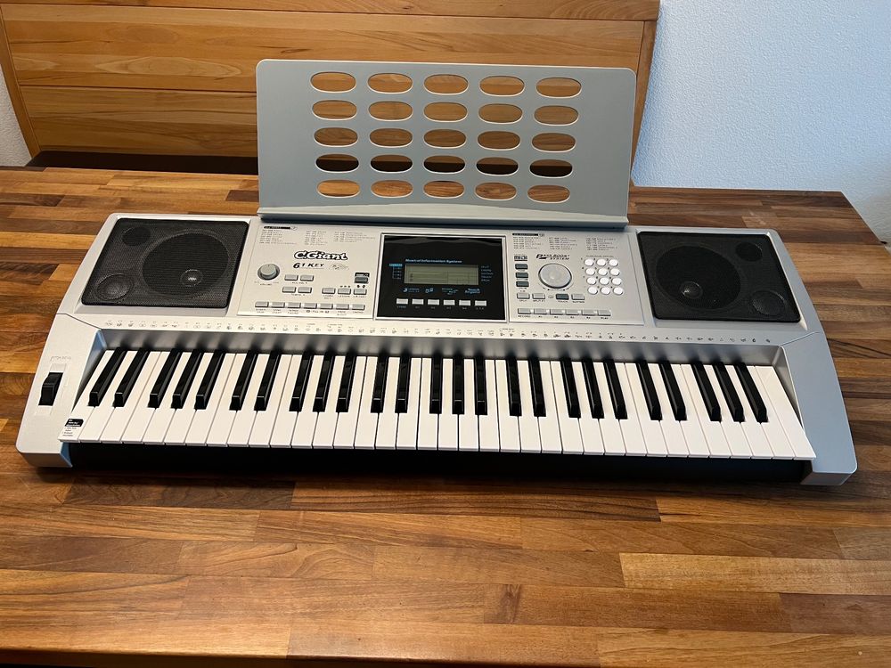 C. Giant Keyboard (Gebraucht) in Aesch BL für CHF 20 – mit Lieferung ...