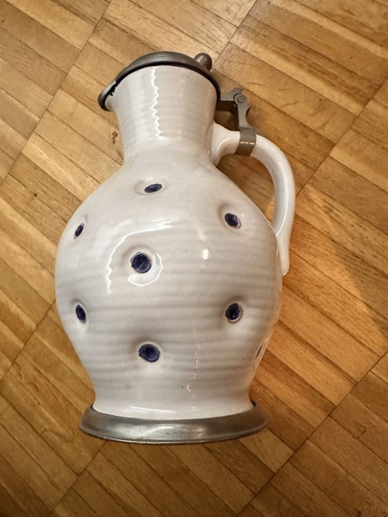 Rustikaler Krug mit Zinndeckel (Gebraucht) in Zürich für CHF 40 – mit Lieferung auf Ricardo kaufen
