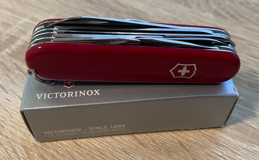 Victorinox Ranger Red Taschenmesser Originalverpackt | Kaufen auf Ricardo