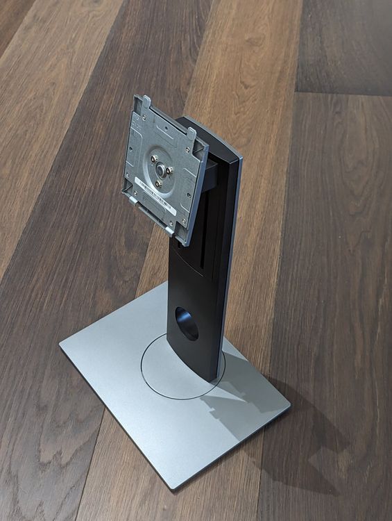 Dell Monitor Stand / Standfuss / Halterung (Gebraucht) in Wilderswil ...