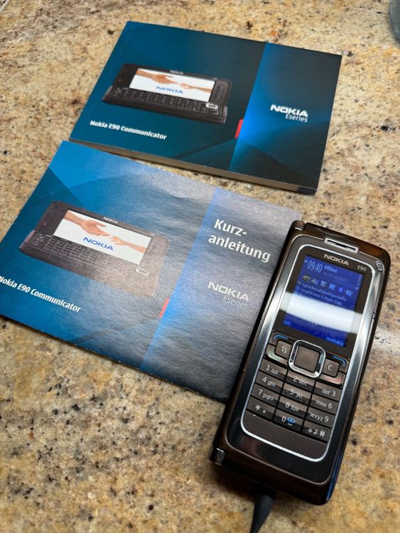 NOKIA E90 Communicator - RARITÄT ! - gut erhalten (Gebraucht) in ...
