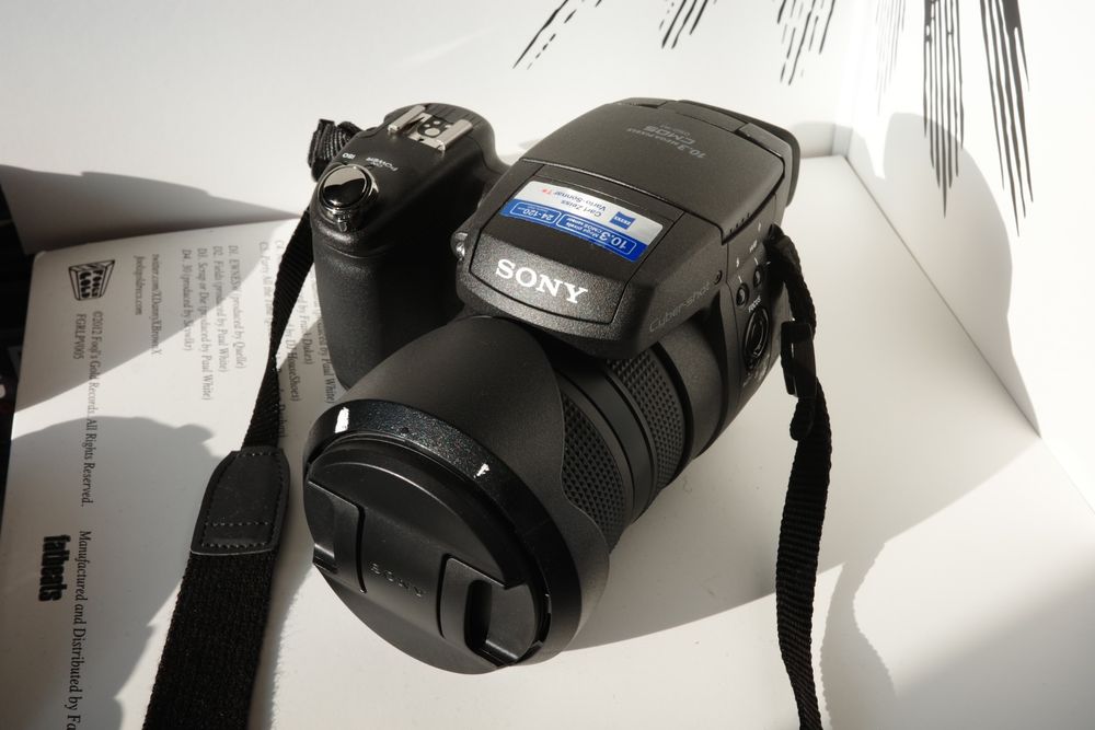 Sony DSC R1 (Gebraucht) in Wattwil für CHF 89 – mit Lieferung auf Ricardo kaufen