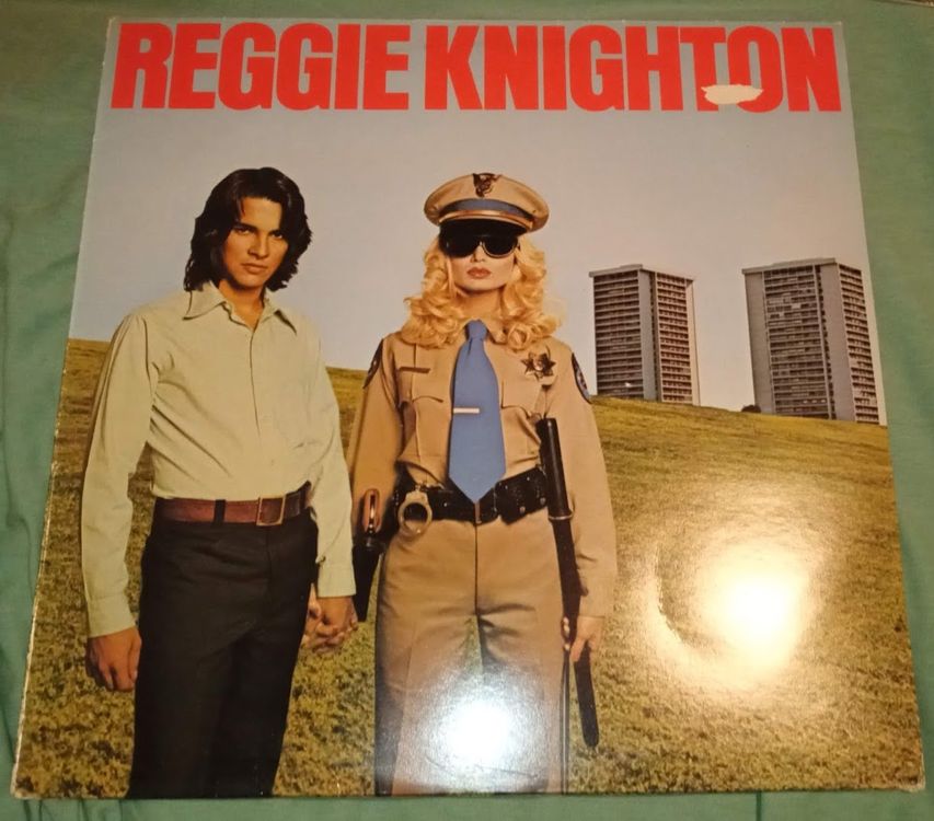 Reggie Knighton (Gebraucht) in Einsiedeln für CHF 16.9 – mit Lieferung ...