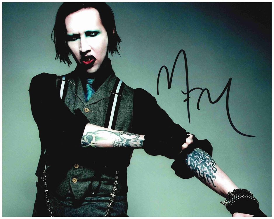MARILYN MANSON - handsigniert Grossfoto (20 x 25 cm) mit COA | Kaufen ...