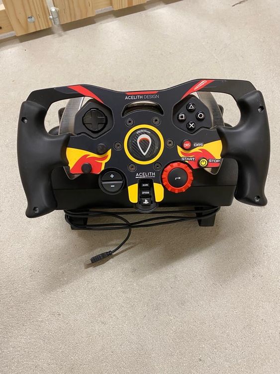 Formel1 Steuerrad inkl. Fusspedal Gaming (Gebraucht) in Zürich für CHF ...