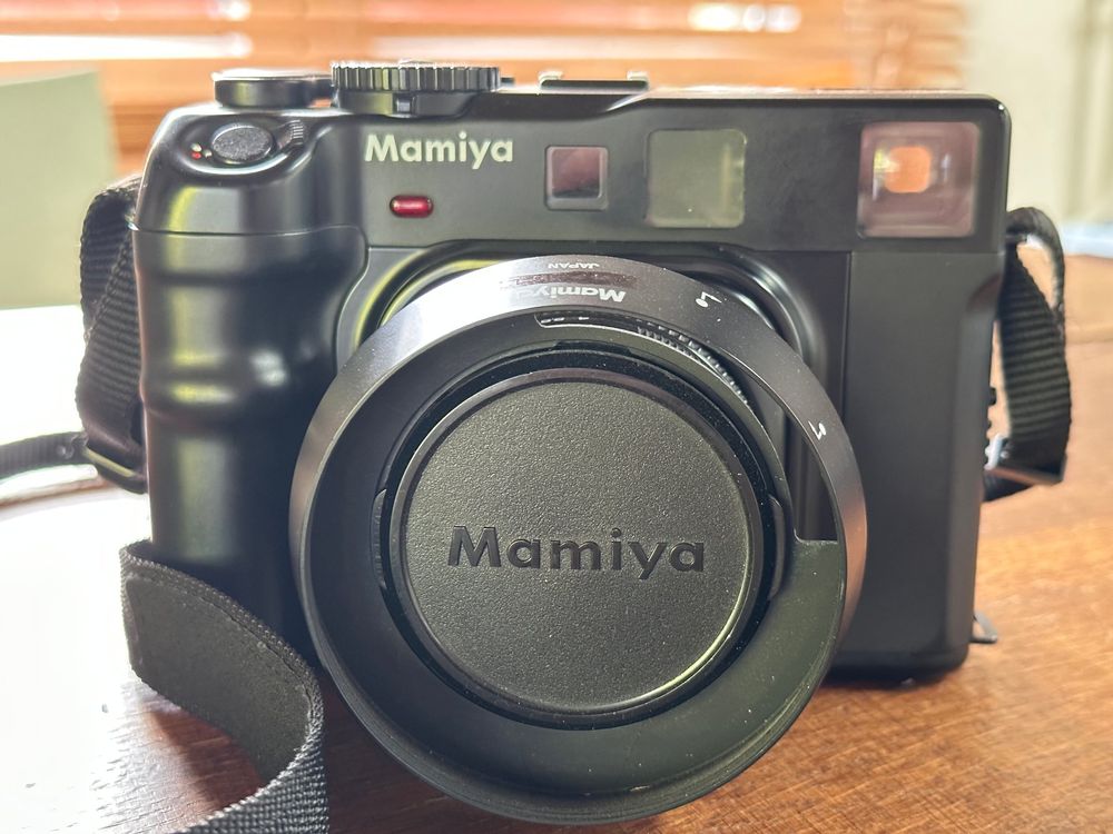 MAMIYA 6 APPAREIL PHOTO MOYEN-FORMAT 6X6 + 50mm + 75mm | Kaufen auf Ricardo