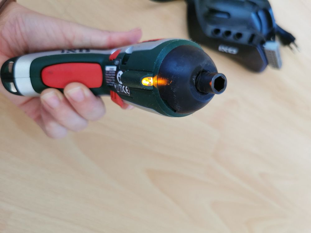 mini Akkubohrer Bosch IXO (Gebraucht) in Nussbaumen für CHF 19 – mit ...