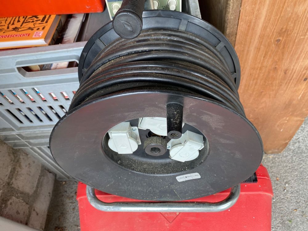 Kabel Rolle 380 Volt (Gebraucht) in Chur für CHF 36 – mit Lieferung auf ...