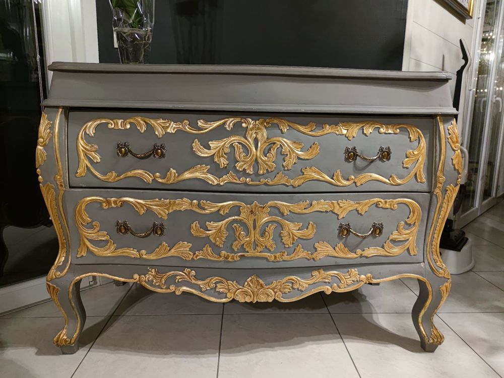 Meuble Antique (D'occasion) à Neuchâtel pour CHF 250 – retrait ...