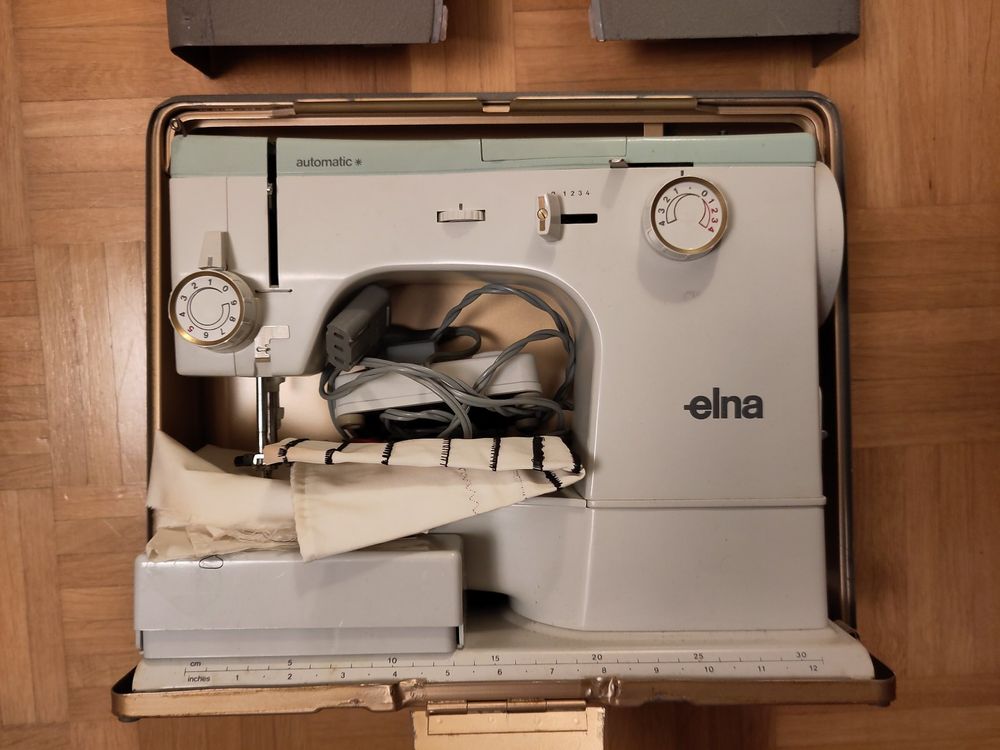 Vintage Nähmaschine ELNA automatic, 1964 (Gebraucht) in Bern für CHF 59 ...
