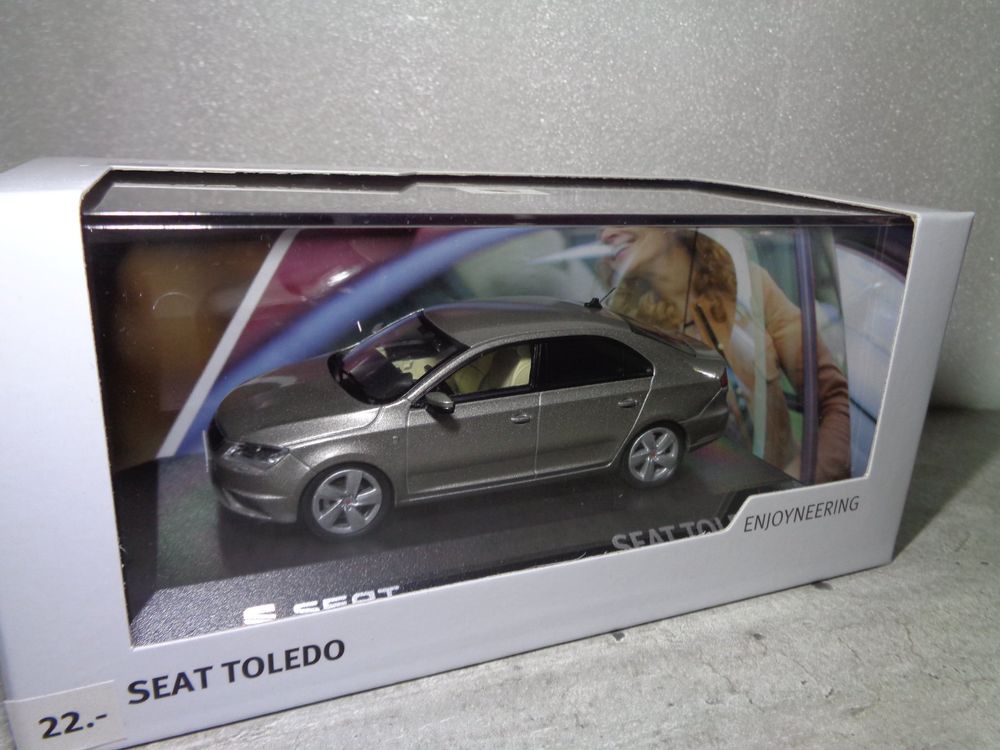 Seat 1:43 Seat Toledo (Neuf avec emballage d'origine) à Reconvilier ...