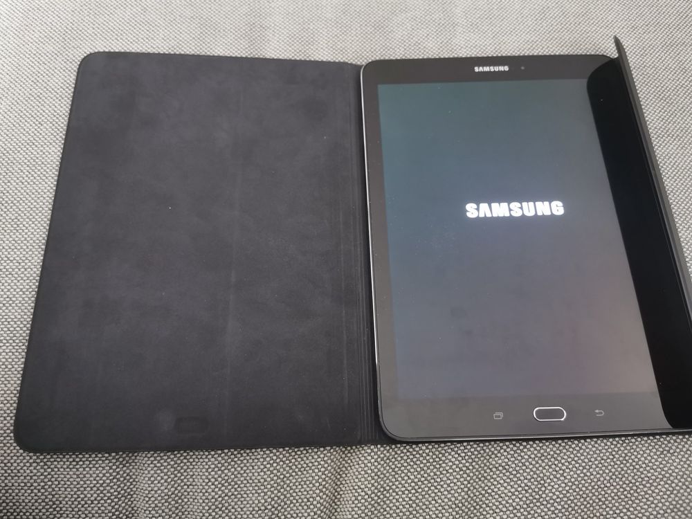 Galaxy Tab S2 SM-T819 (WIFI /SIM) | Kaufen auf Ricardo