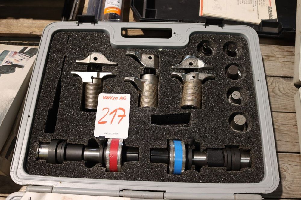 Rehau Werkzeug-Set (Lot 217) Standort 4714 Aedermannsdorf (Gebraucht ...