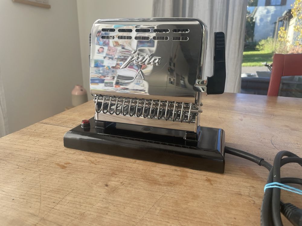 Jura Chrome Toaster, Modell 150, Kultobjekt (Gebraucht) in Bonstetten ...