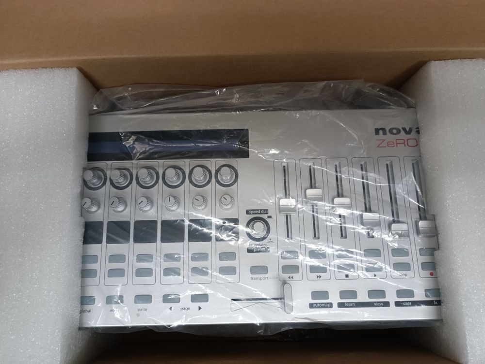 Reduziert! Novation ZeRO SL MK2 Midi Controller Top-Zustand (Gebraucht ...