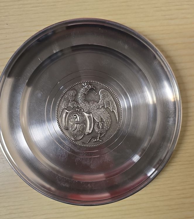Zierteller aus Zinn mit Adler-Motiv BOSSERT Basel (Neu (gemäss ...