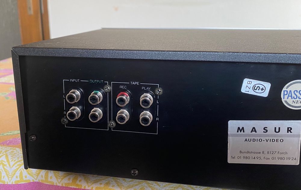 NEC AG-100E Stereo Graphic Equalizer (Gebraucht) in Oberglatt ZH für ...