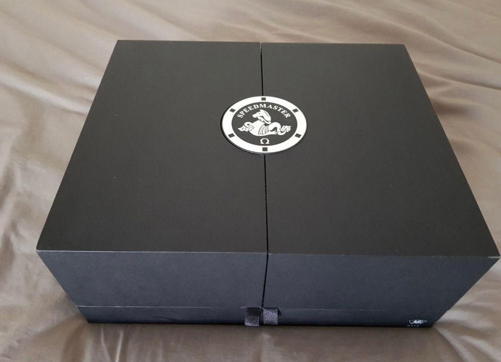 Omega Speedmaster Moonwatch Box XXL | Kaufen auf Ricardo