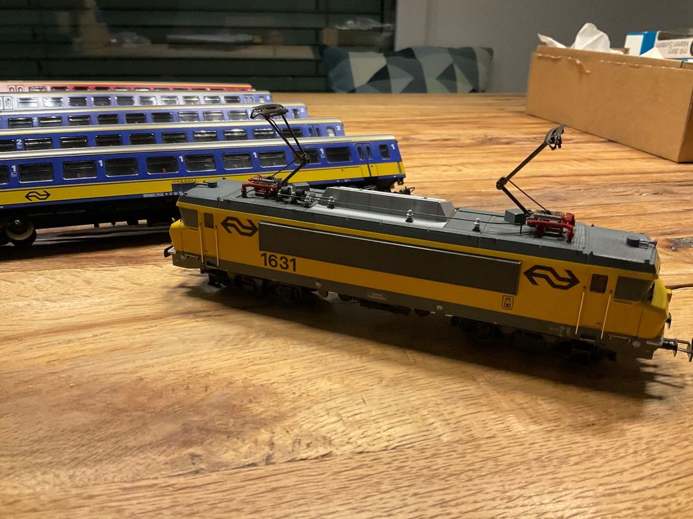 Märklin 3326/ NS 1631, Analog mit 6 Personenwagen (Neu und ...