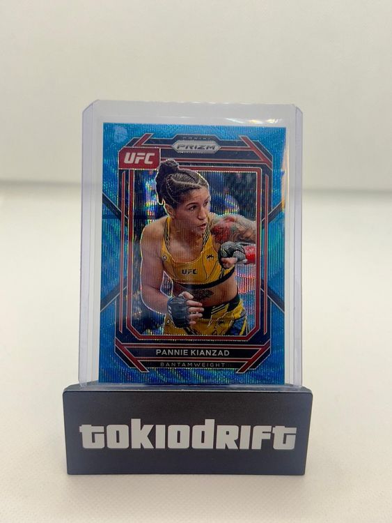 UFC Panini Pannie Kianzad Blue | Kaufen auf Ricardo