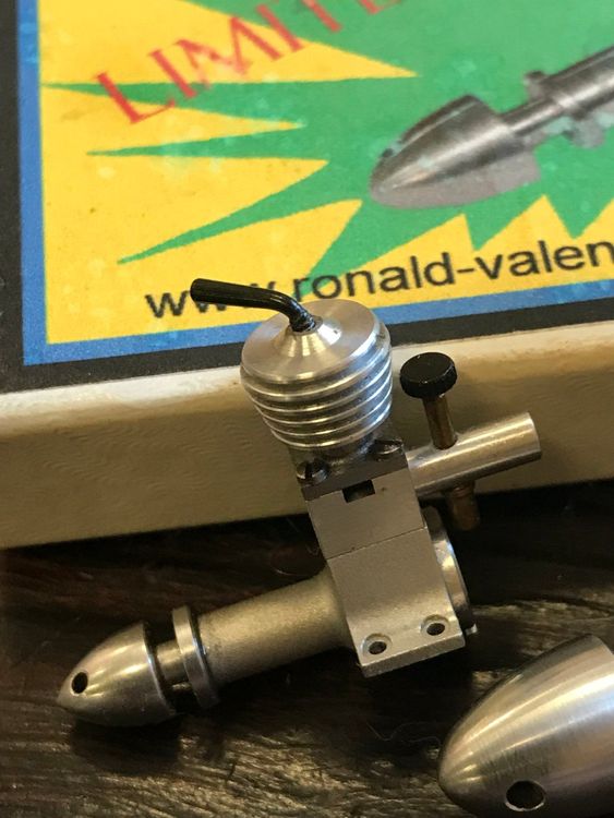 2 Micro Motors orig. Ronald Valentine DINO Engines TOP RAR!! | Kaufen ...