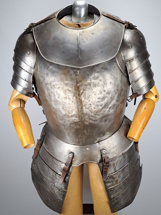 Knechtischer Harnisch 16.-17. Jahrhundert (Gebraucht) in Muotathal für ...
