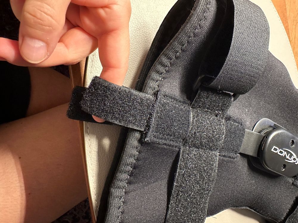 DonJoy Knieorthese Schiene Knee Orthosis Gr M NP 160 FR! (Neu (gemäss ...