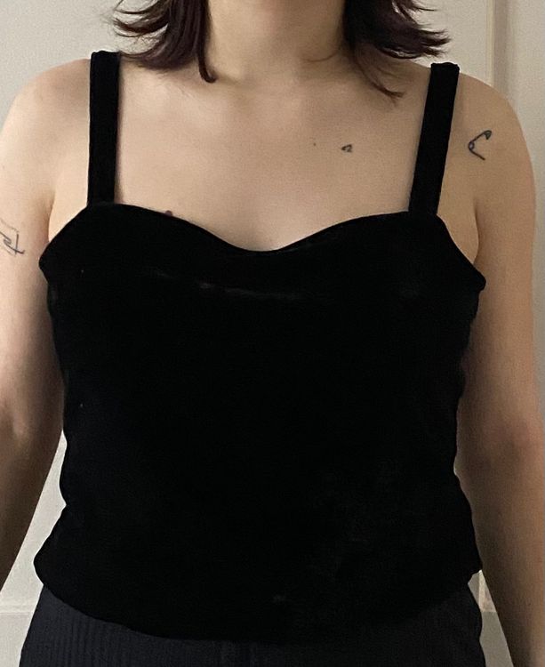 schwarzes samt top | Kaufen auf Ricardo