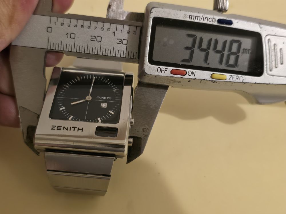 ZENITH Futur Time vintage (Defekt) in Grand-Lancy für CHF 210 – mit ...