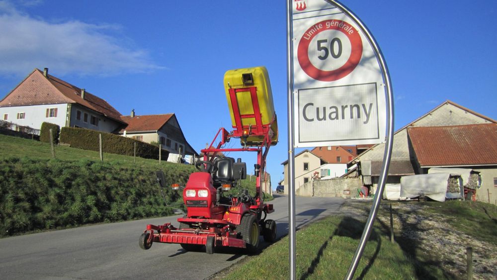 Tracteur tondeuse, Traktor, Rasentraktor Gianni-Ferrari 4x4! (Gebraucht) in Cuarny für CHF 6900 ...