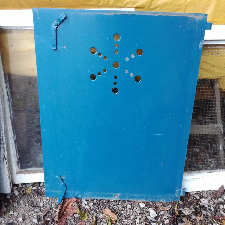 Bauwagen Fenster mit schmucken Felläden | Kaufen auf Ricardo