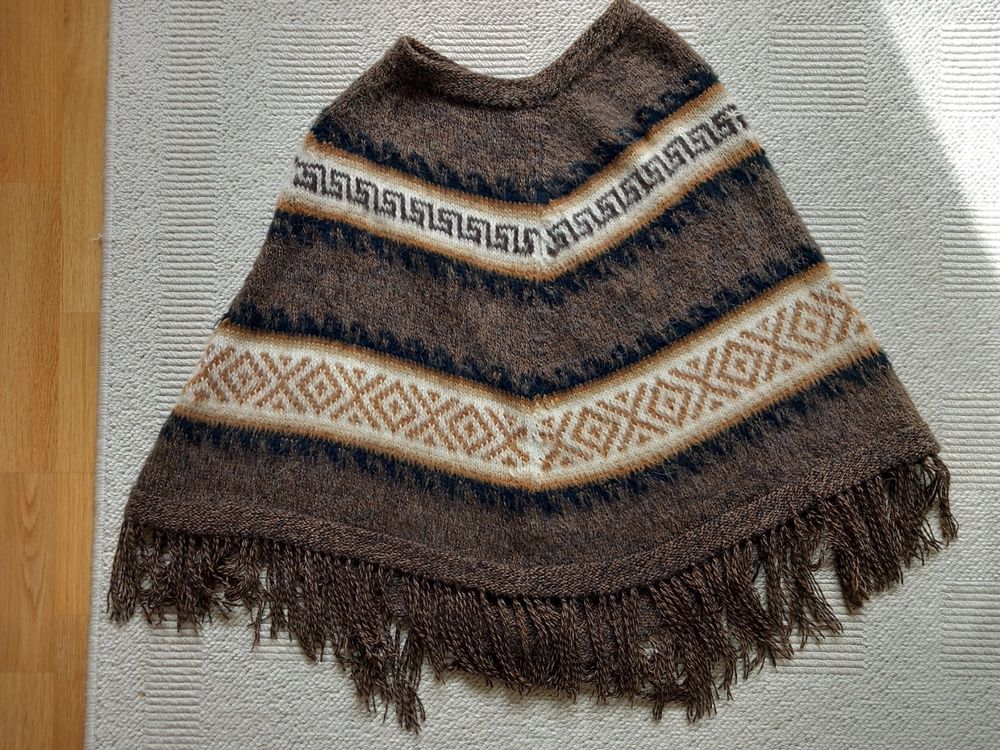 Poncho aus reiner Alpakawolle | Kaufen auf Ricardo