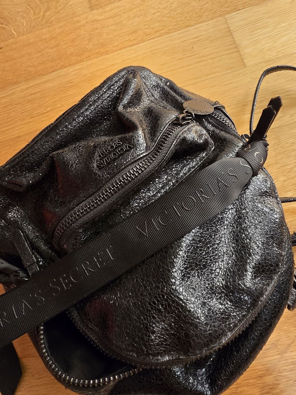 Victoria's Secret Mini Rucksack - Top Zustand! Schwarz (Neu (gemäss ...