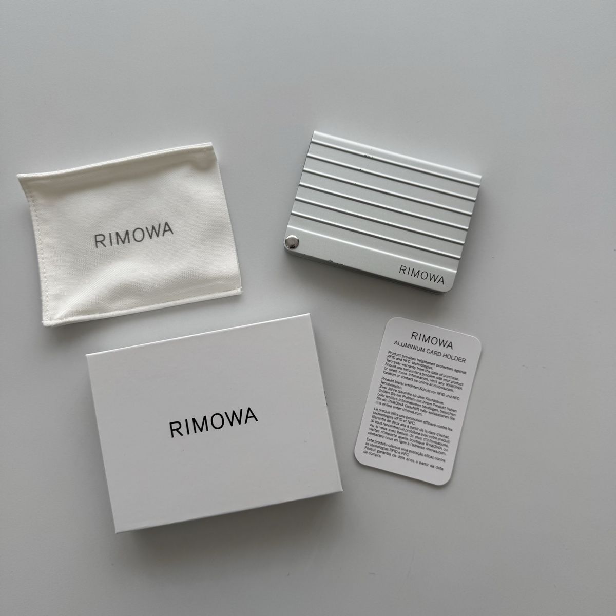 Rimowa Card Case (Gebraucht) in Zürich für CHF 150 – mit Lieferung auf ...