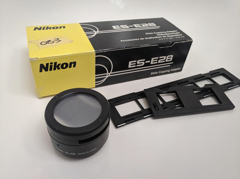 Nikon ES-E28 Slide Copying Adapter for Coolpix Cameras (Gebraucht) in Zürich für CHF 15 – mit ...