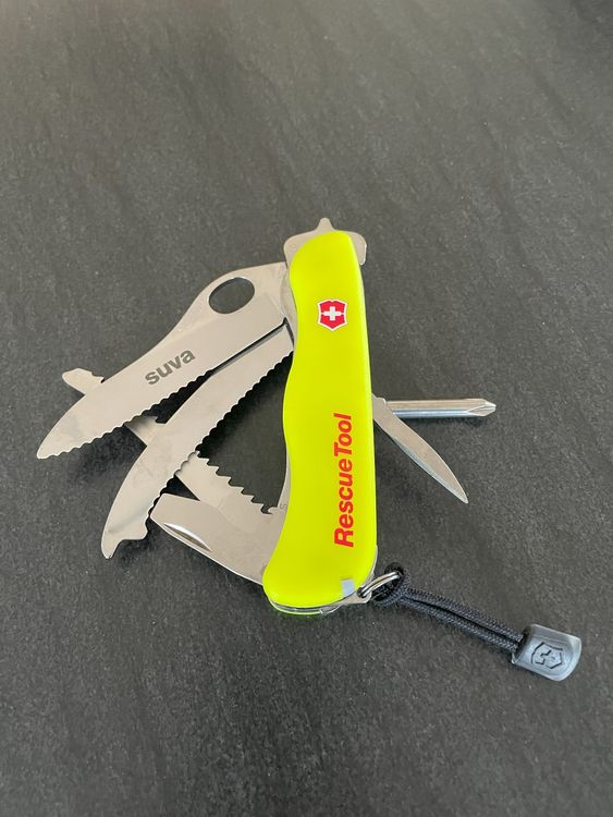 Victorinox Rescue Tool (Neu (gemäss Beschreibung)) in Bösingen für CHF ...