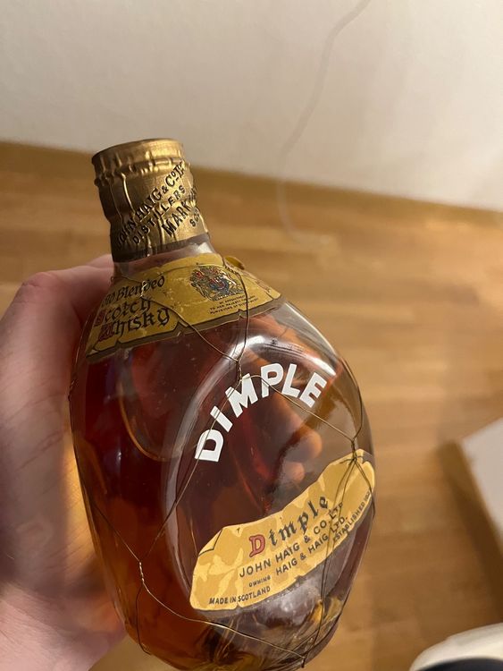 Alte Dimple Whisky Flasche aus einem Nachlass (Neu und originalverpackt ...