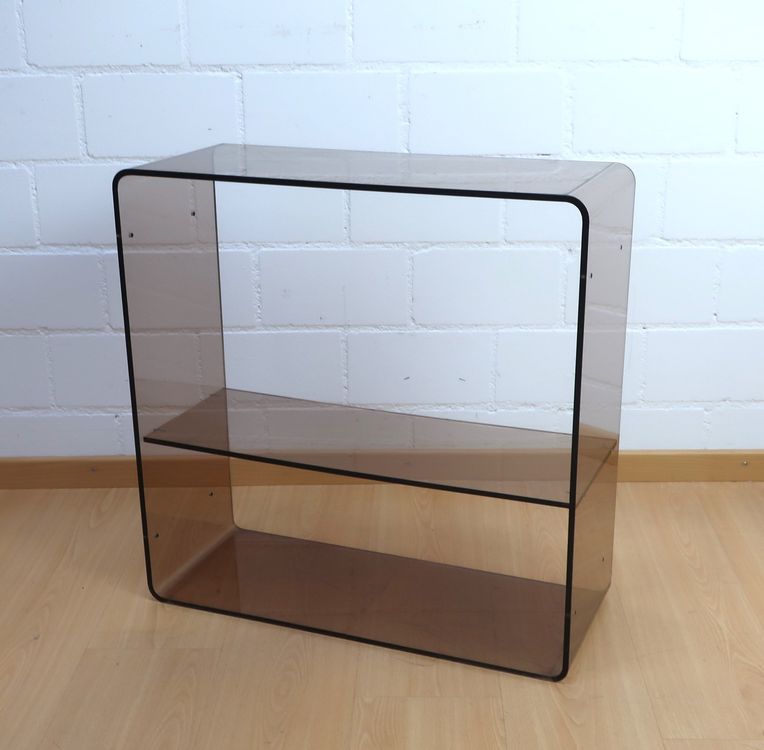 Stylisches Plexiglas Regal (Gebraucht) in für CHF 55 – nur Abholung auf ...