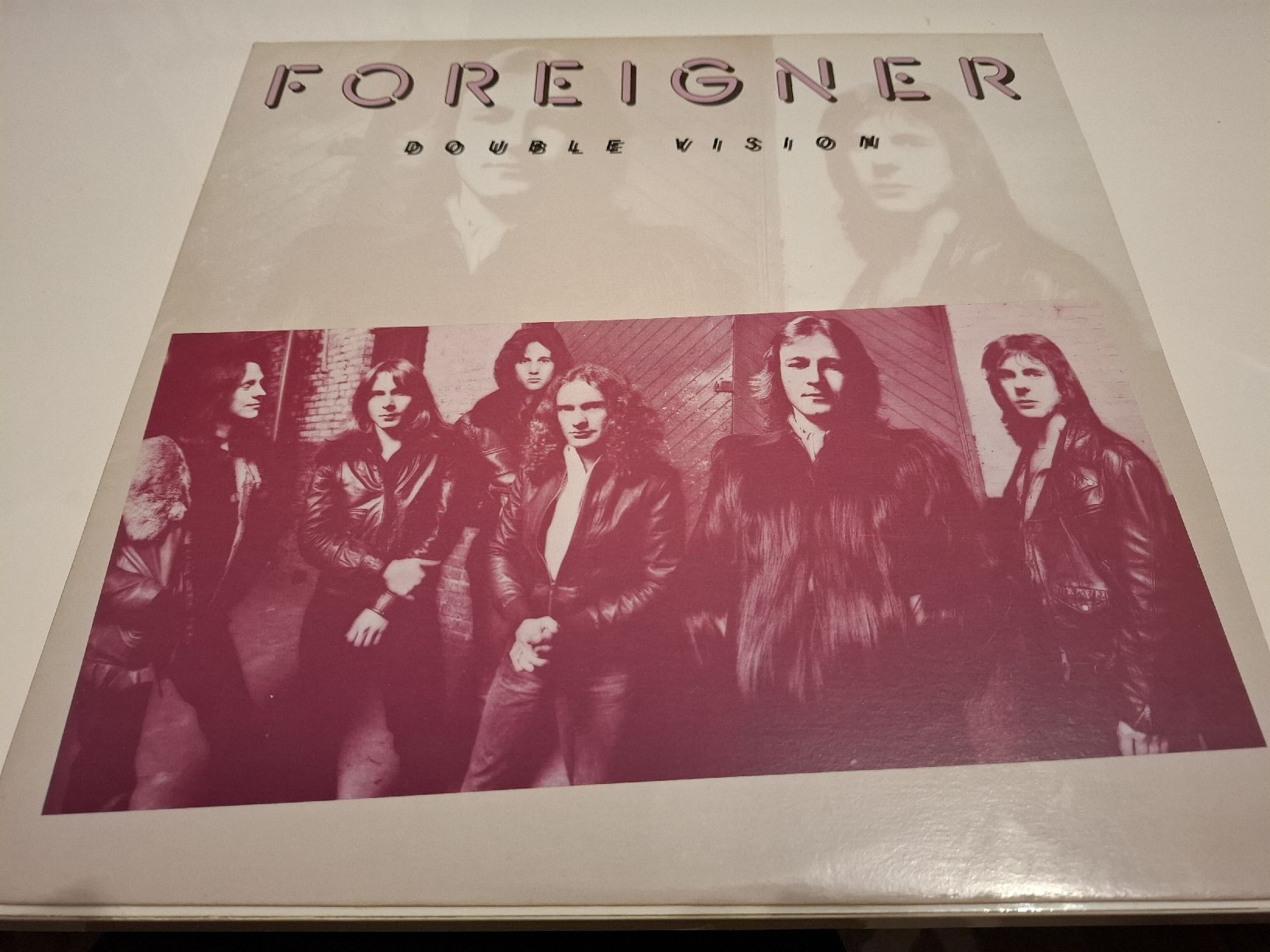 Foreigner - Double Vision & Foreigner - Rarität! (Gebraucht) in Luzern für CHF 15 – nur Abholung ...