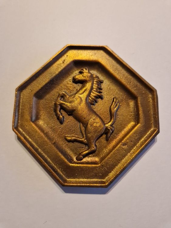 Ferrari - Emblem aus Bronze (Neu (gemäss Beschreibung)) in Bern für CHF ...