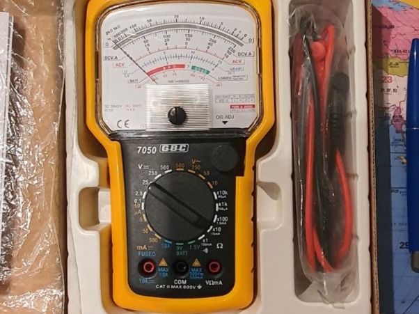 Multimessgerät Analog (Neu (gemäss Beschreibung)) in Einigen für CHF 20 ...