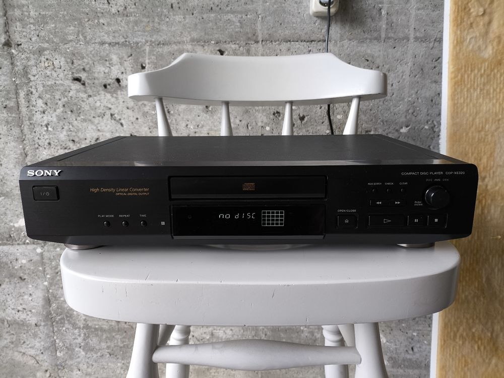 Sony CD-Player CDP-XE320 (Gebraucht) in Wilen b. Wollerau für CHF 50 – mit Lieferung auf Ricardo ...