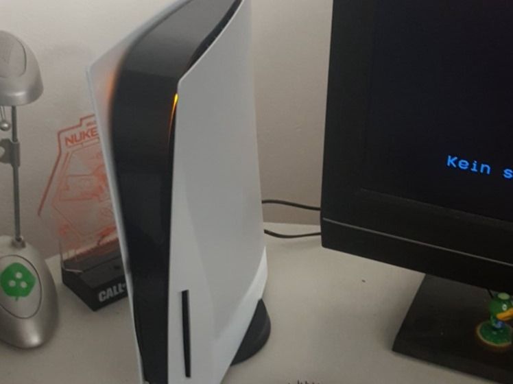 PS5/Playstation 5 Disk Edition +GTA V PS5 Edition (Gebraucht) in ...